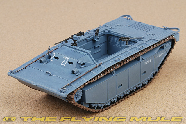 Hobby Master HG4404 - LVT Alligator Diecast Model, US Army, Saipan, 1944