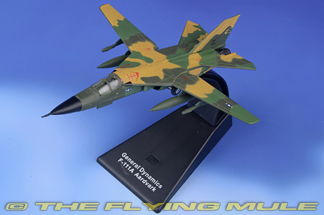F-111 Aardvark 1:144 Diecast Model - Aviation 72 AV-AV72-FB004 - $33.95