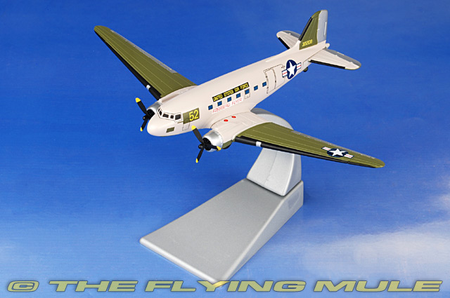 Corgi 47101 - DC-3 Diecast Model, USAAF, #43-15208 "Fassberg Flyer"
