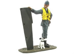 | Corgi Forward March | Figure Products from Corgi