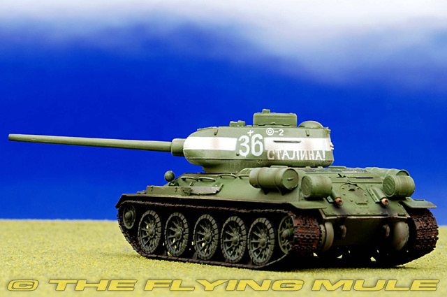 T-34 1:72 Display Model - Easy Model EM-36270 - $14.99