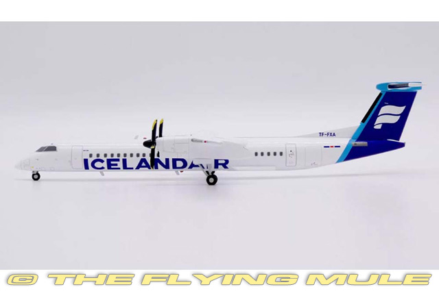 Q400 1:200 Diecast Model - JC Wings JC-JC2ICE0425 - $97.95