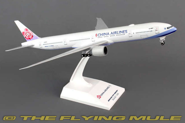 777-300ER 1:200 Display Model - Skymarks SK-SKR829 - $54.95