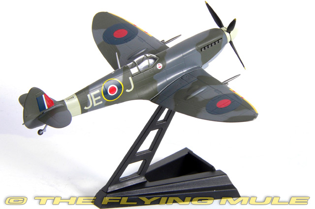 Witty WTW72002-01 - Spitfire Diecast Model, RAF No.144 Wing, Johnnie ...
